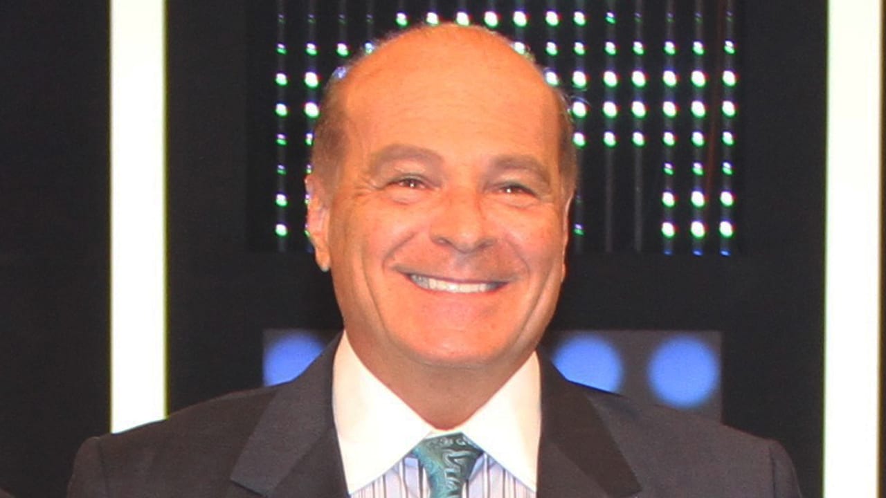 Marcelo de Carvalho, dono da RedeTV, fica endividado e pode perder tudo