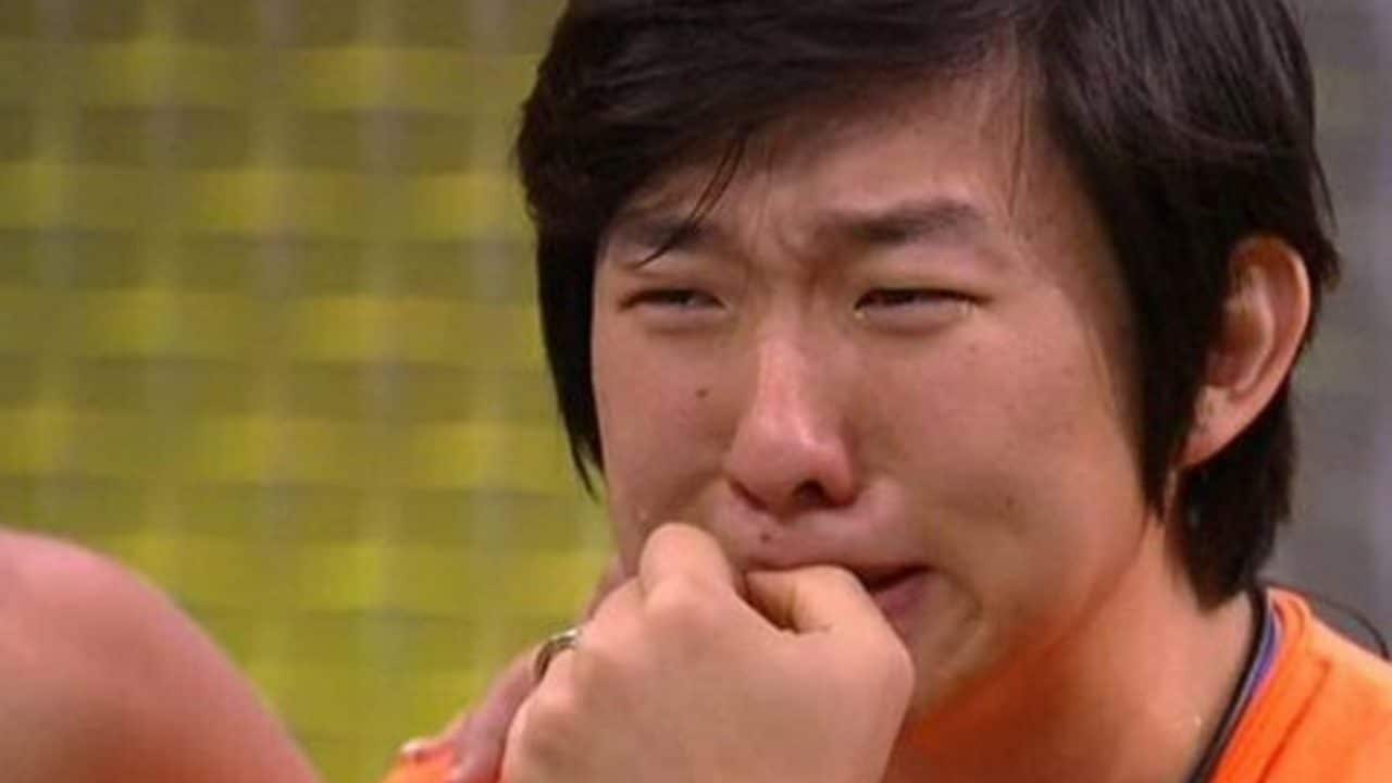 Depois de perder o Ilha Record, Pyong Lee perde (outra vez) sua mulher