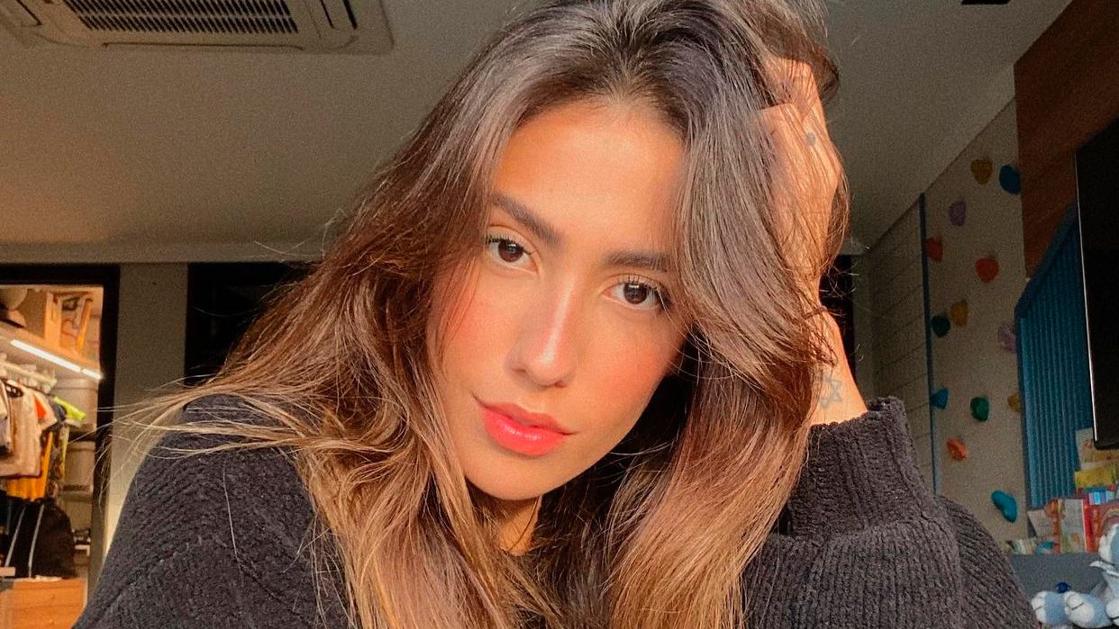 Gabi Brandt desabafa e reclama de fãs que invadem sua privacidade