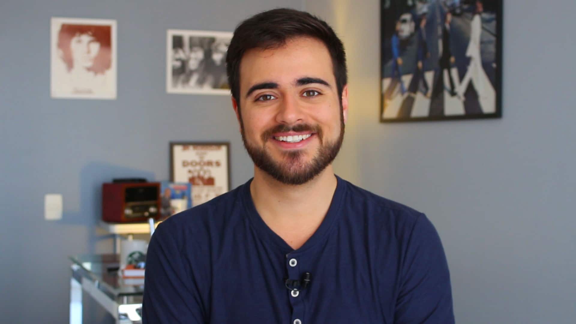 Ex-repórter do Gugu abre processo milionário contra a Record e expõe TV