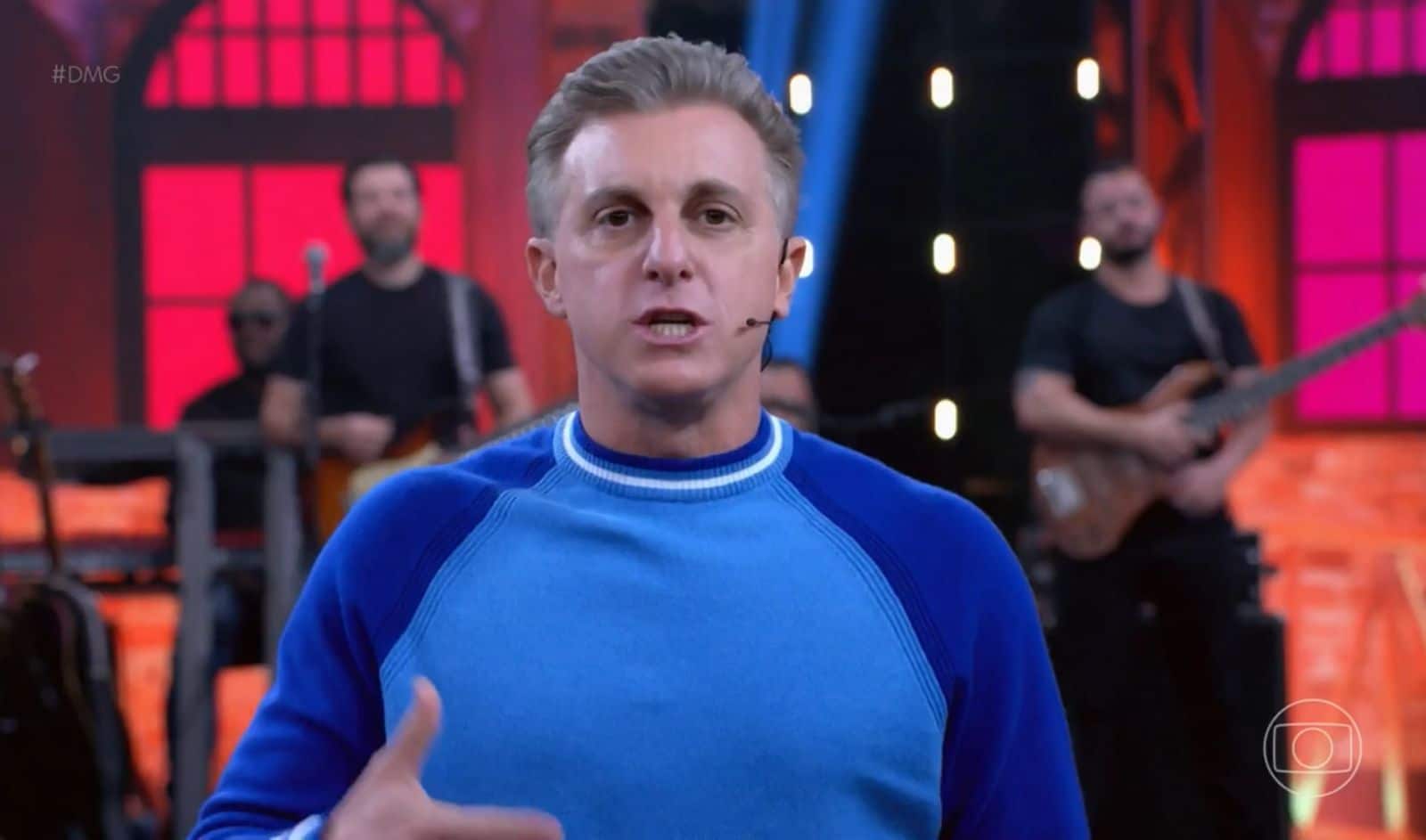 Luciano Huck se desculpa por falha no Domingão: "Não irá se repetir"