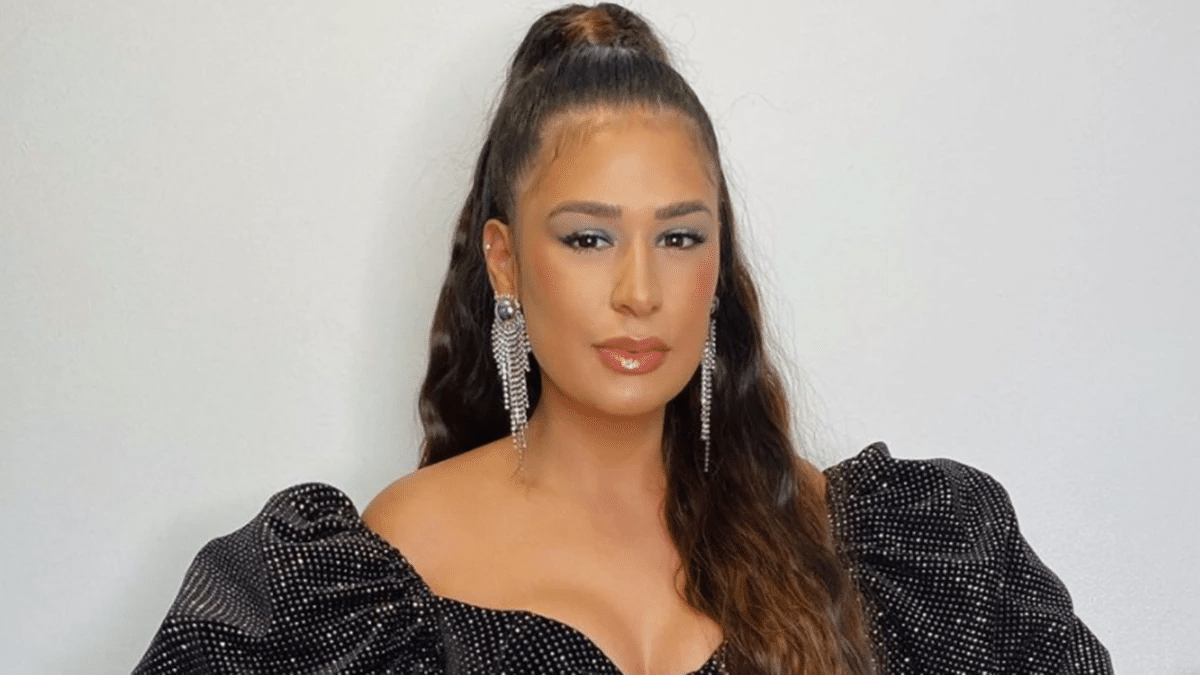 Vai virar cantora gospel? Simone fala sobre futuro de sua carreira musical