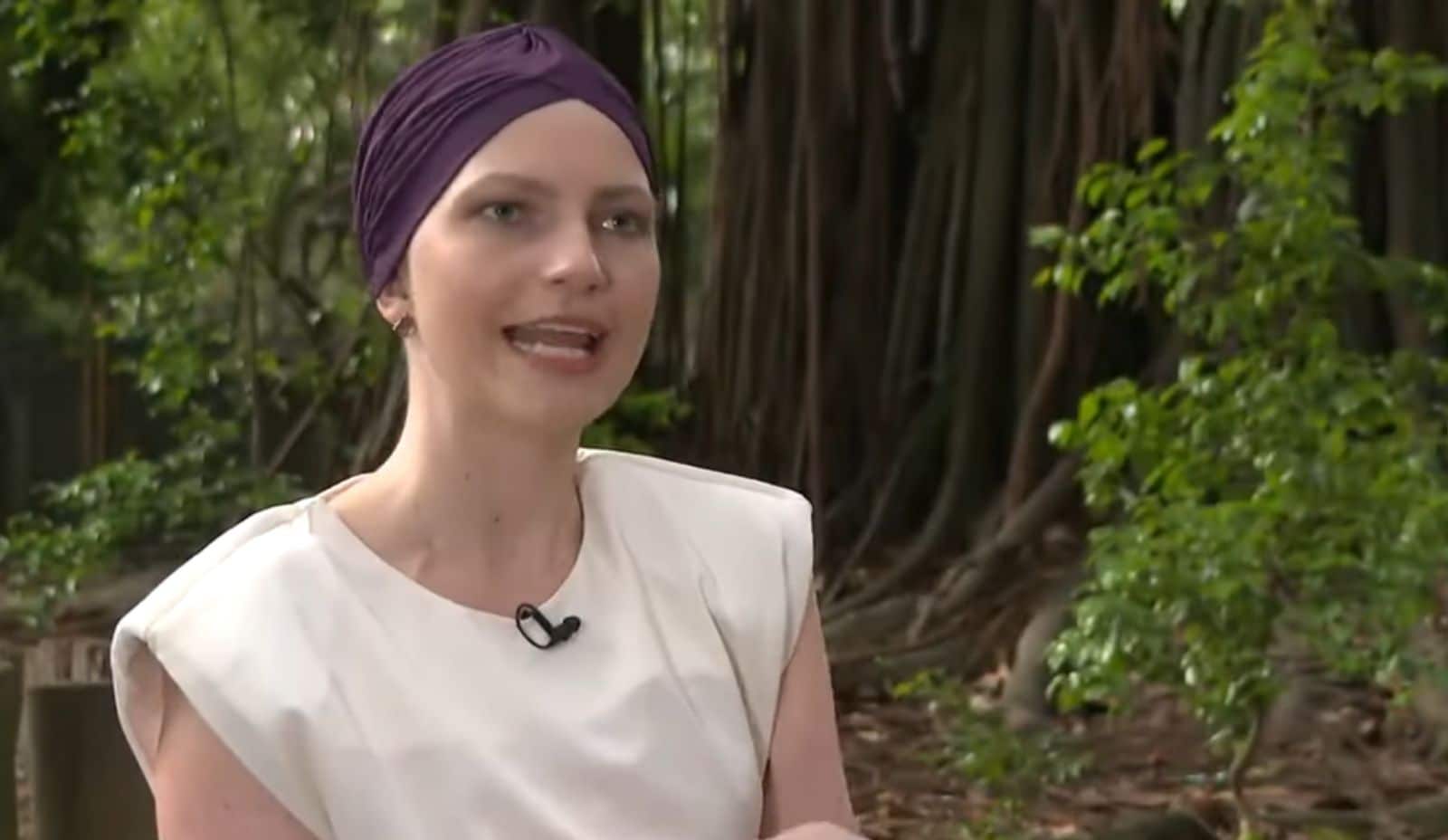 Após oito meses de luta contra câncer, repórter da Record volta para a TV