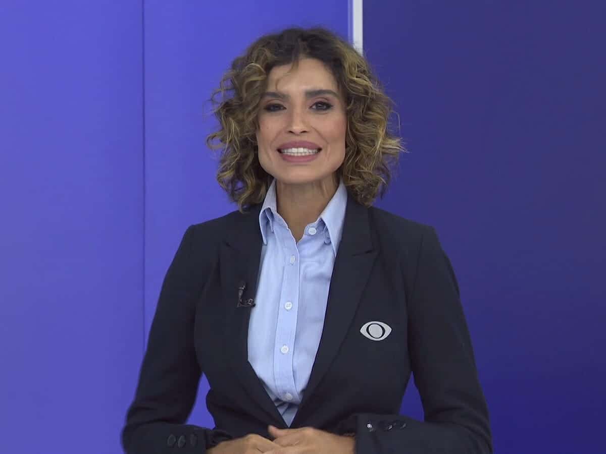 Vai pra Globo? Apresentadora anuncia demissão da Band e faz suspense