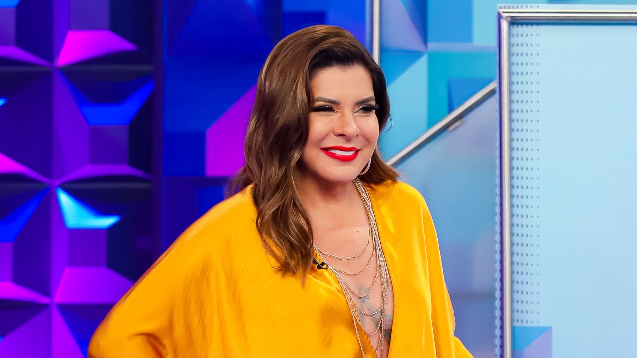 Mara Maravilha, queridinha de Silvio Santos, é demitida do SBT