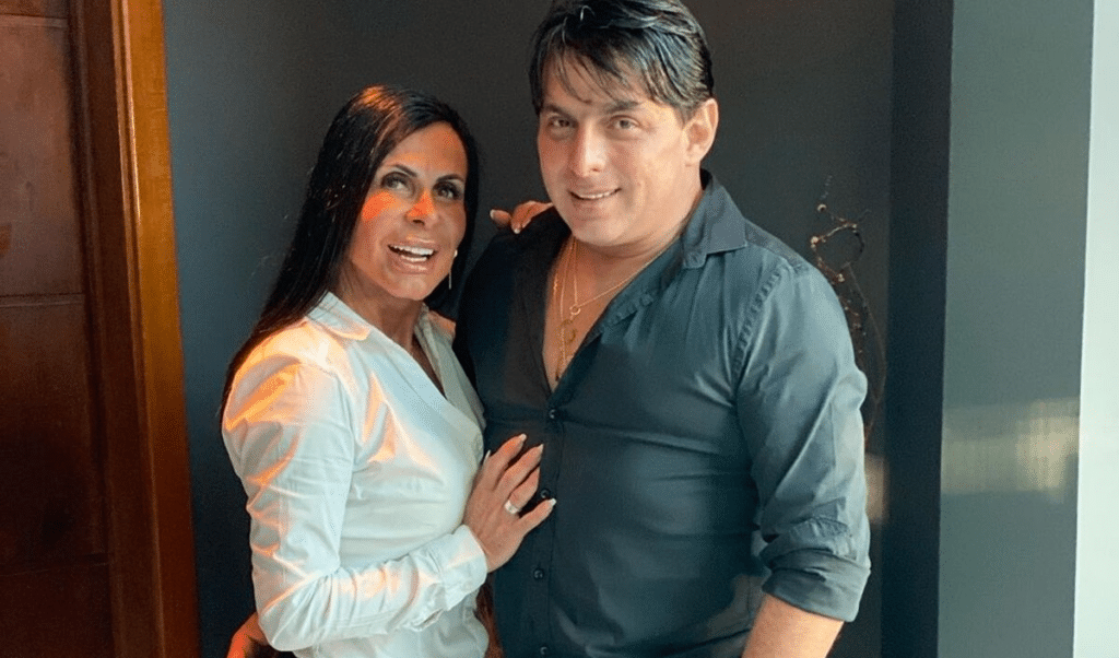 Gretchen abre o jogo e dá detalhes sobre vida íntima com seu 18º marido