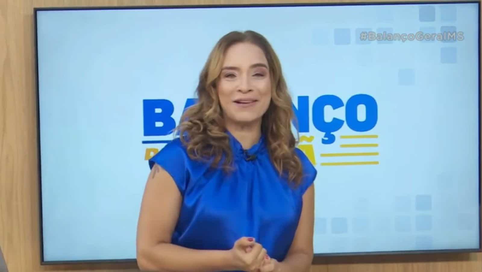 Veruska Donato atende ligação de filha ao vivo na Record: "Sem noção"