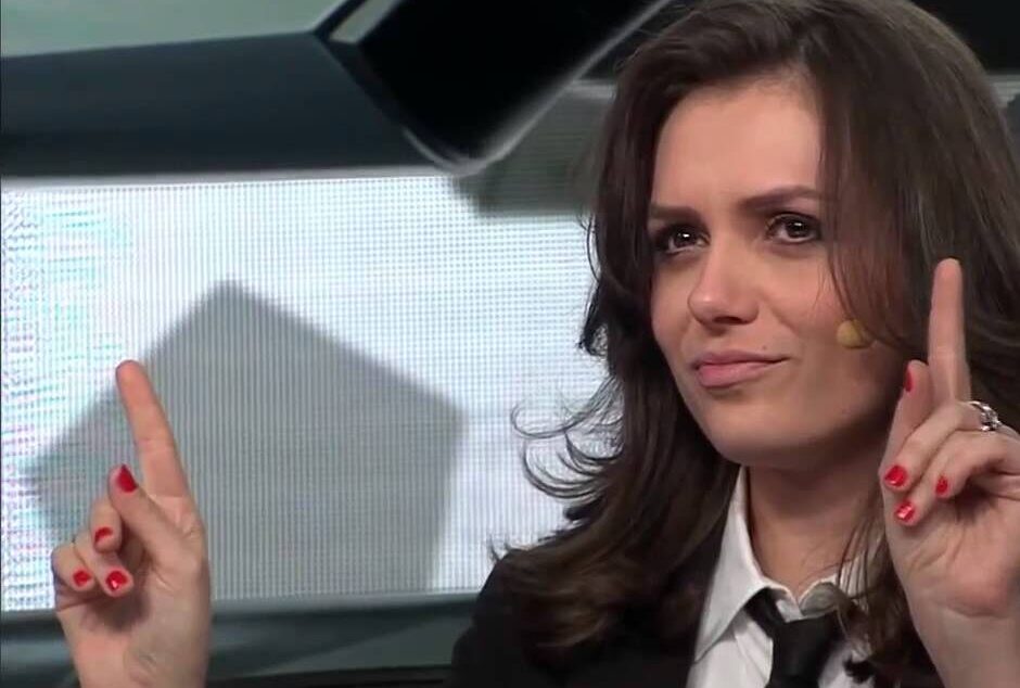 Monica Iozzi revela que chorava após entrevistas feitas para o CQC no Congresso