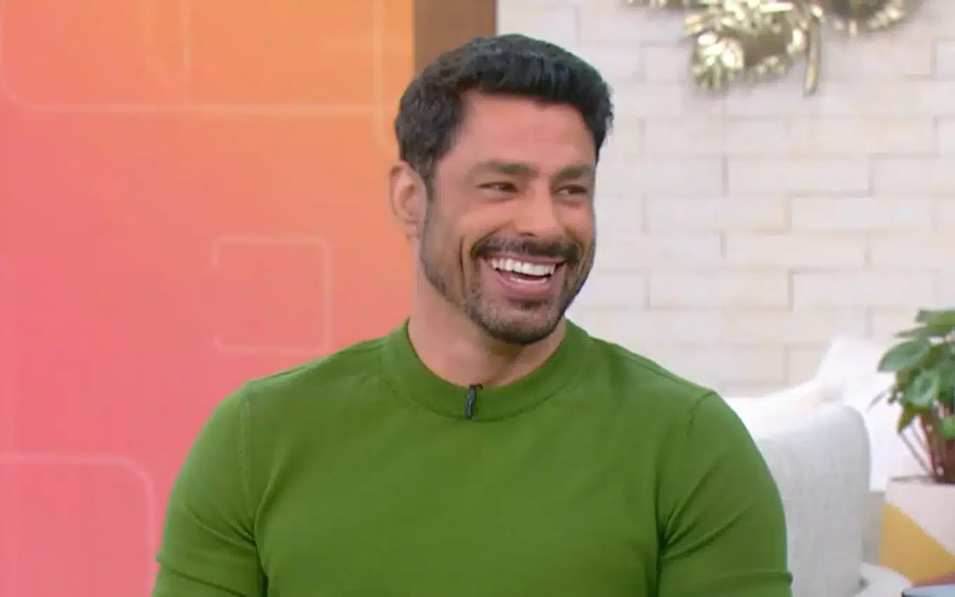 Cauã Reymond diz que a beleza acabou atrapalhando na carreira de ator