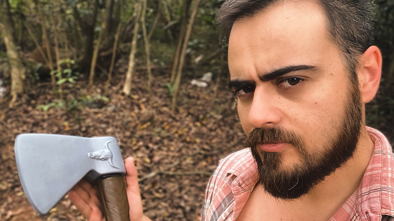 Ex-repórter do Gugu esconde "pintinho amarelinho" e revolta assinantes ...