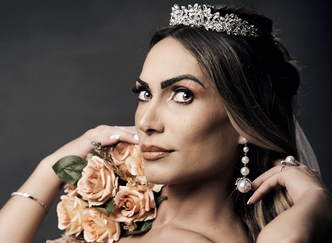 Record contrata atriz trans pela primeira vez para nova série