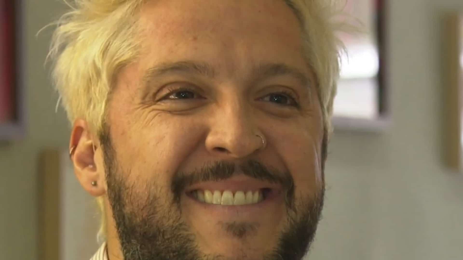 Ex-MTV André Vasco surge em reportagem na Globo para falar sobre ...